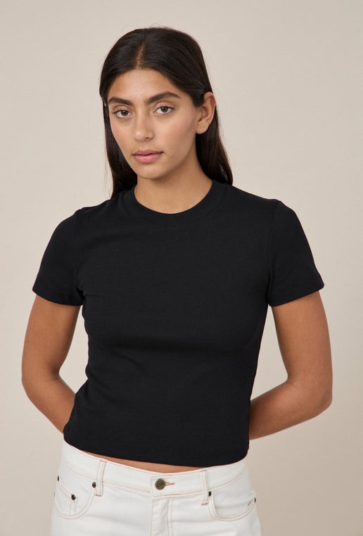 Mini T-shirt in Black | Maggie Marilyn
